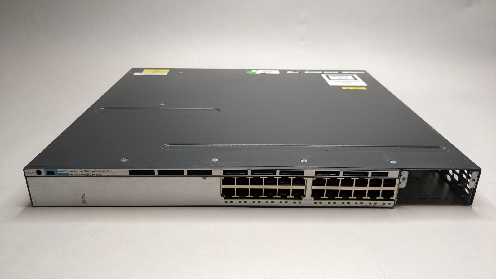 Cisco WS-C3750X-24T-E 24-Port Network Switch *Cosmetic Damage ...