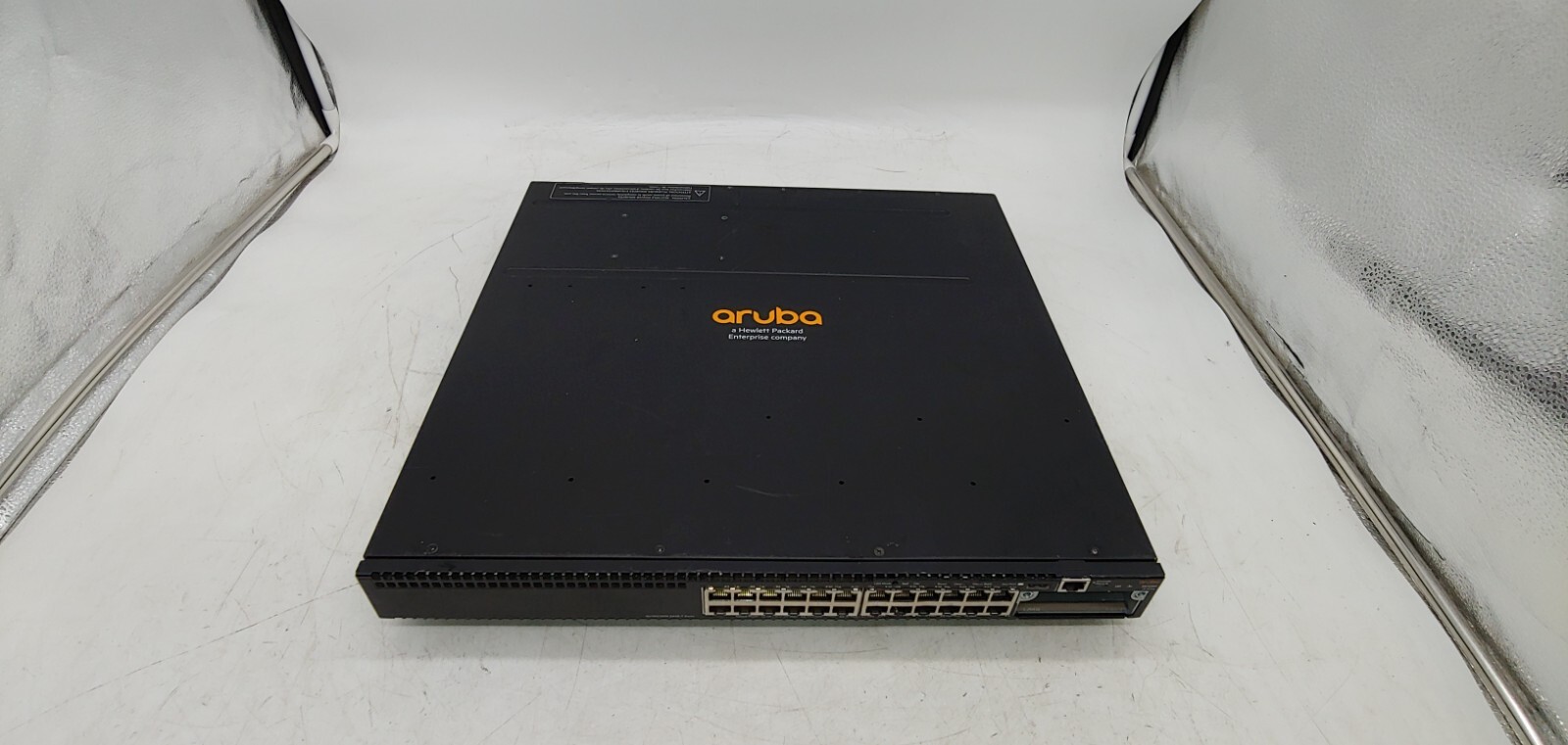 HP Aruba JL071A 3810M 24 10/100/1000 Ports 1-Slot Switch *CHASSIS ONLY ...