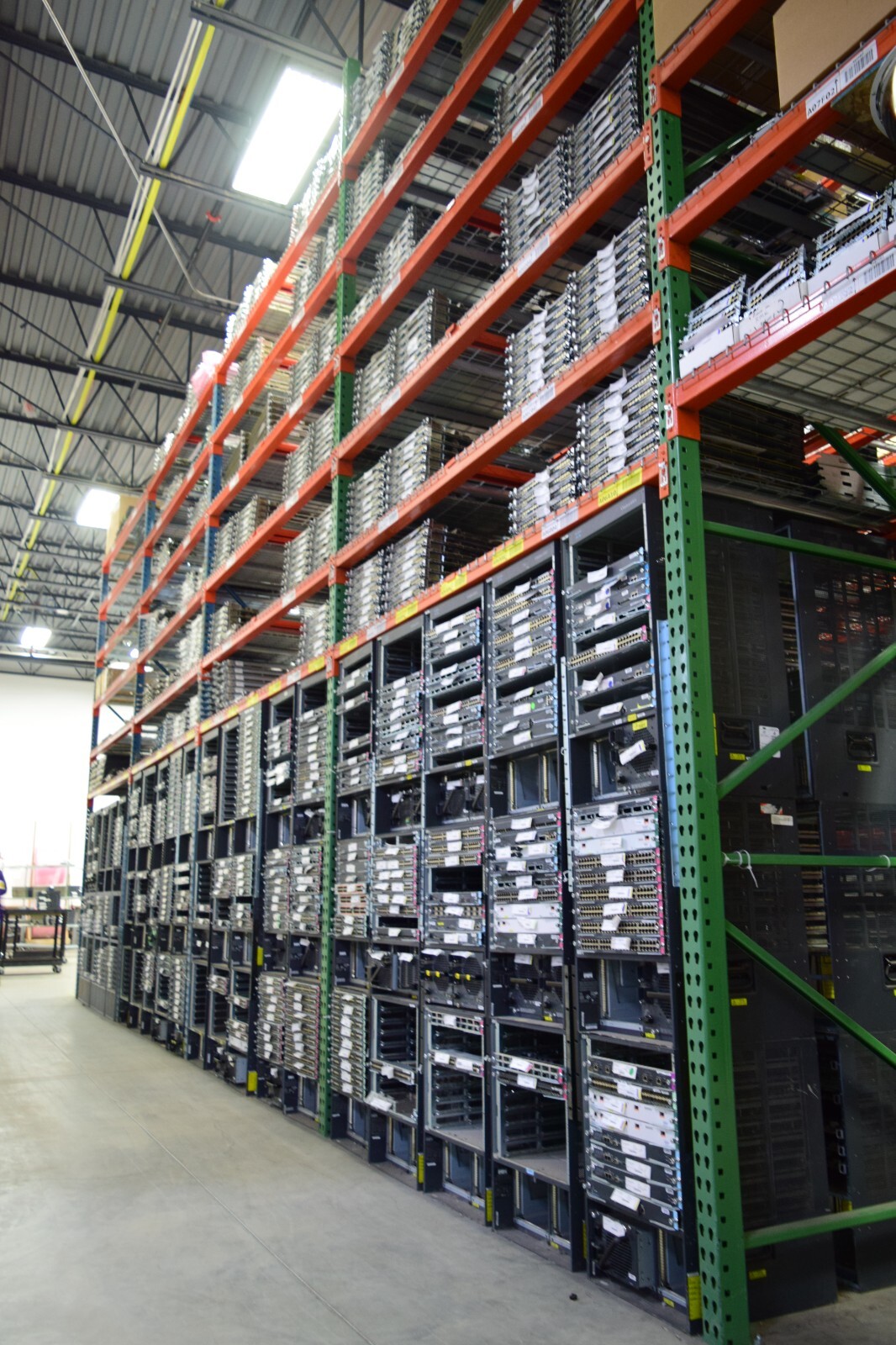 Cisco N9K-X9636C-R Nexus 36 Port 100 Gigabit QSFP28 9500R Buffer Linecard *ASIS* - Dedicated ...